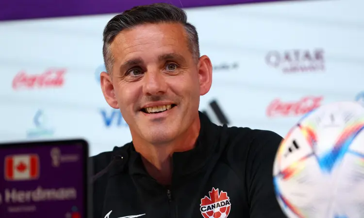 Kejutan Besar! John Herdman Dikabarkan Sepakat Tukangi Timnas Indonesia ...